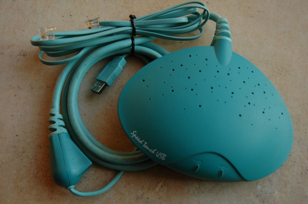 15521c-modem_adsl_speed_touch_usb_alcatel_raie_manta - trefor.net